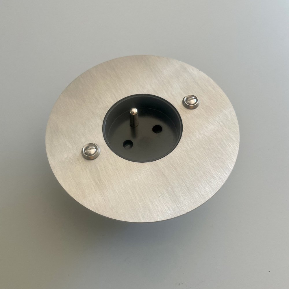 5i1-prise-inox-rond.2 | interrupteurs et prises au design rétro pour ...